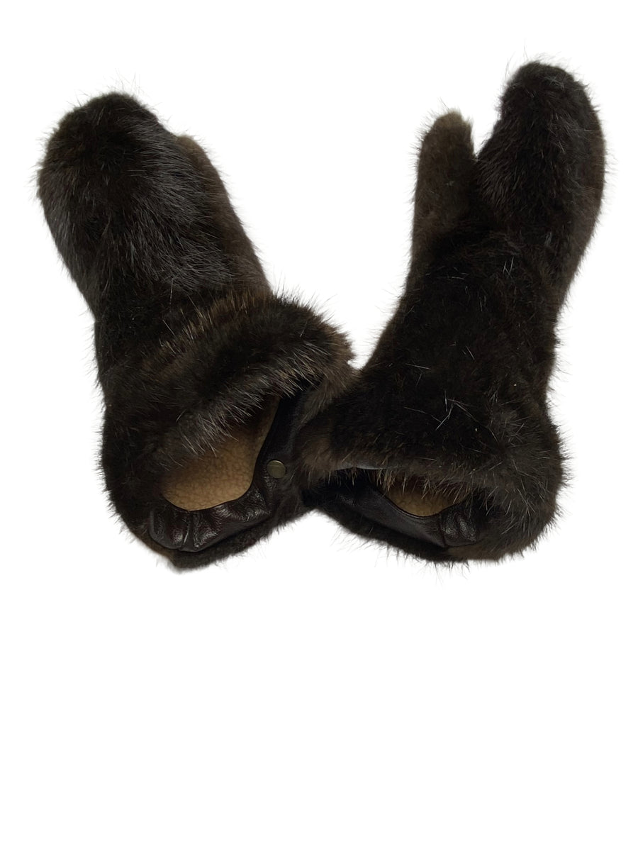 Beaver Mitten/Gauntlet - X-long – Canada Fur Company
