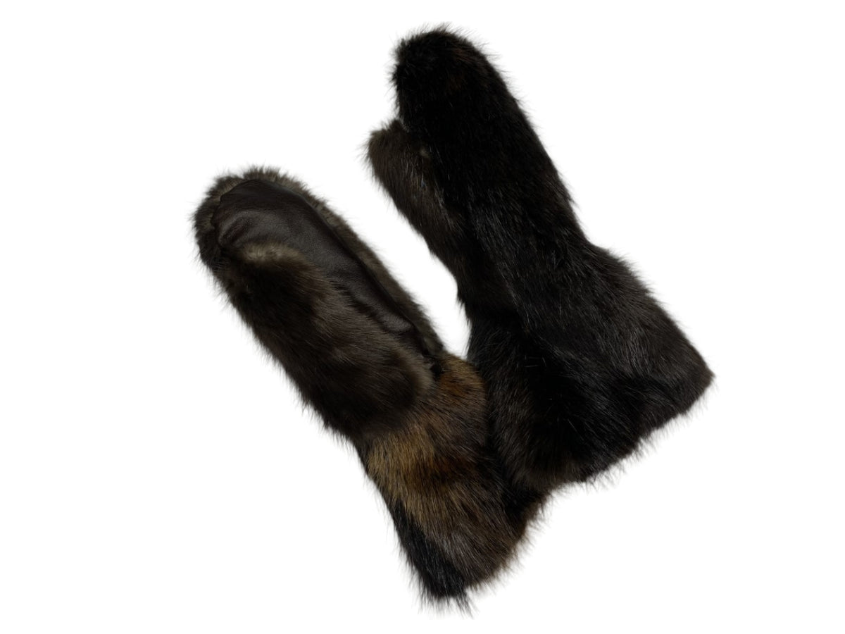 Beaver Mitten/Gauntlet - X-long Arctic Duty – Canada Fur Company